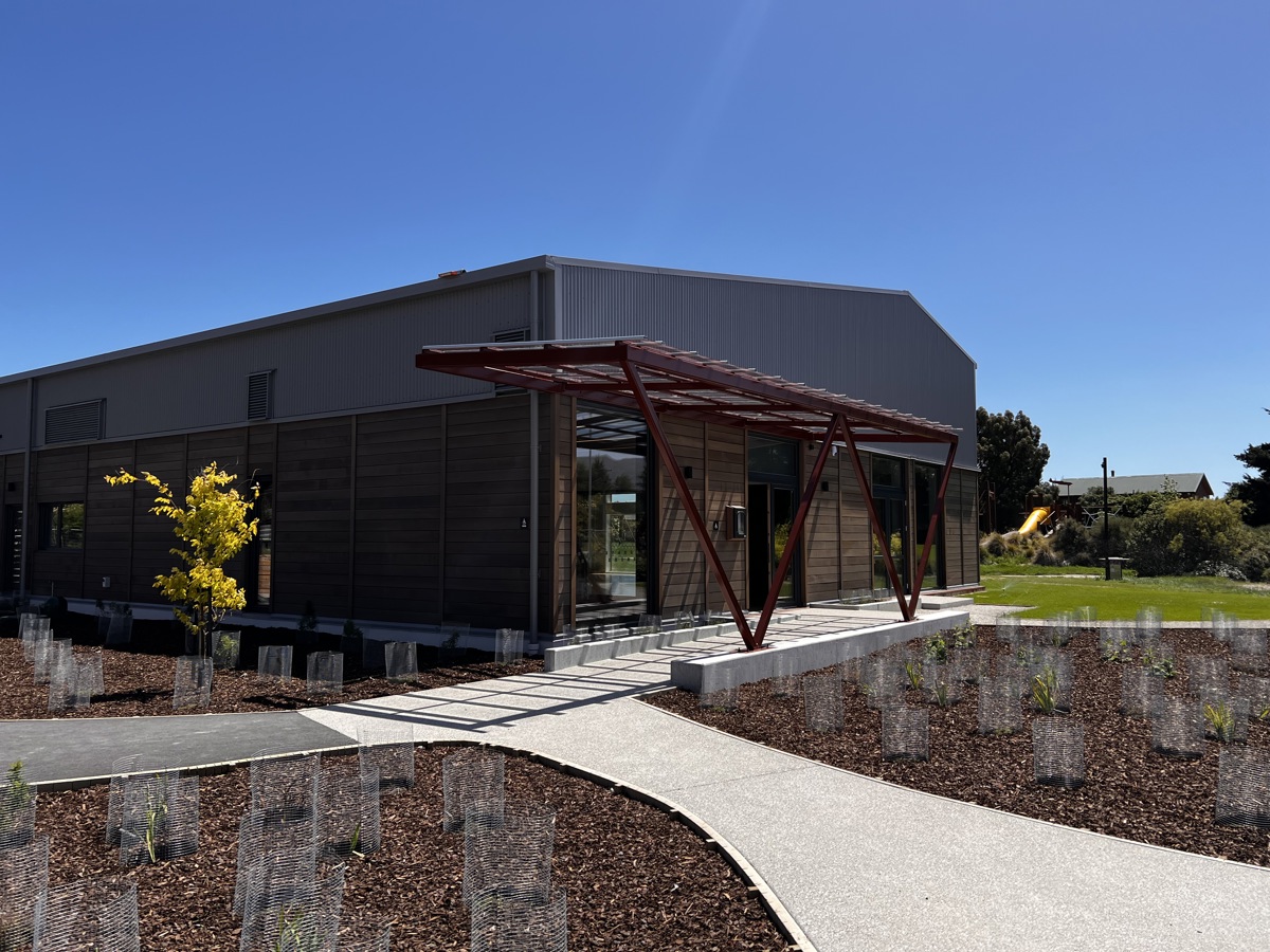 Luggate Memorial Centre wins national architecture award