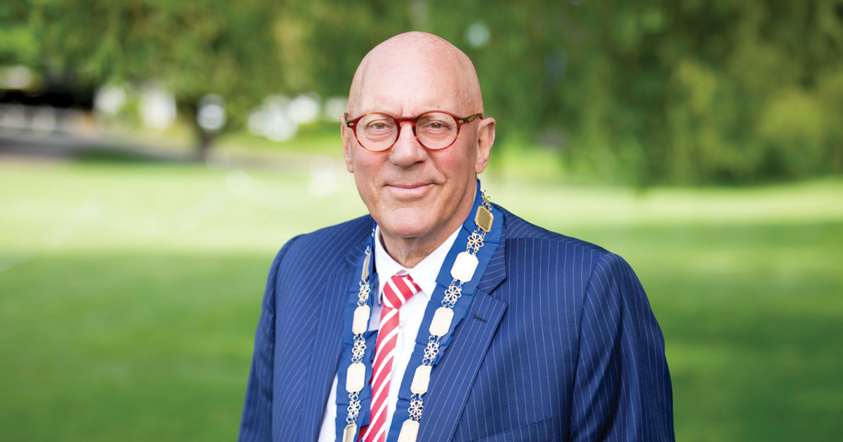 Mayor Boult lends support to Accommodation Subsidy campaign